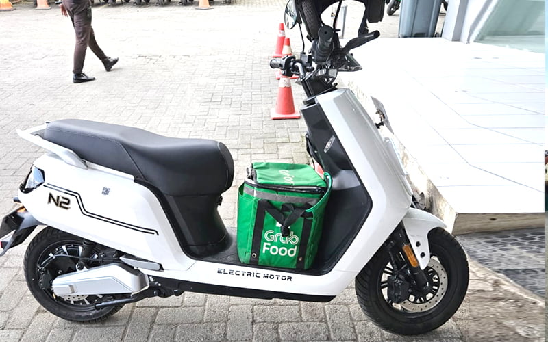 Kolaborasi Grab dan Viar untuk Armada terbarunya - Motor Viar